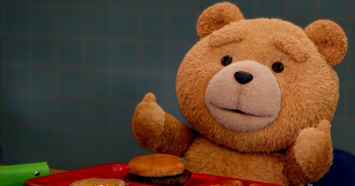 Ted está de regreso en el trailer de su serie precuela