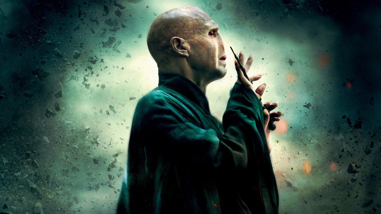 RALPH FIENNES ELIGE AL PRÓXIMO VOLDEMORT